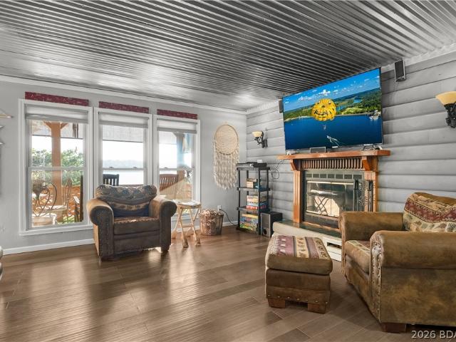 47 Badger Point