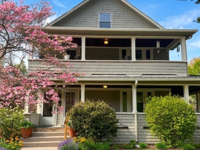47 Bigelow St, Manchester, CT 06040 | MLS #24171 | Compass