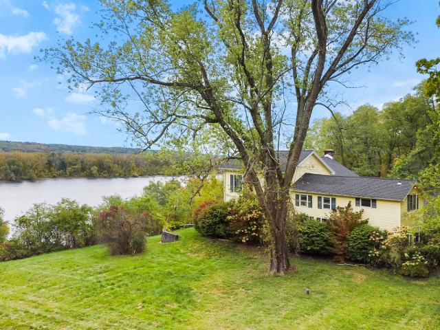 47 Bronk Road