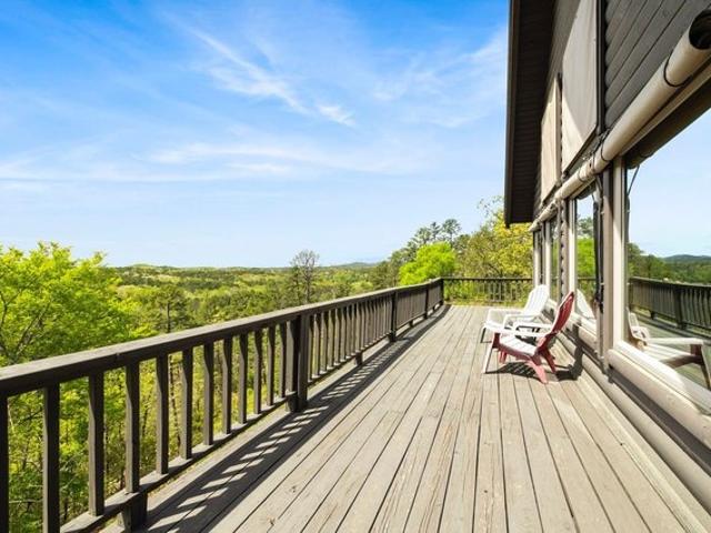 47 Chigger Hill Rd, Story, AR 71970