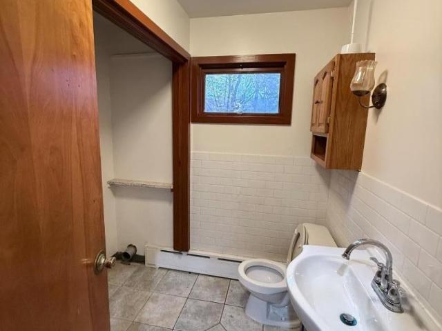 47 Church St, Bloomsbury, NJ 08804 | MLS #4038
