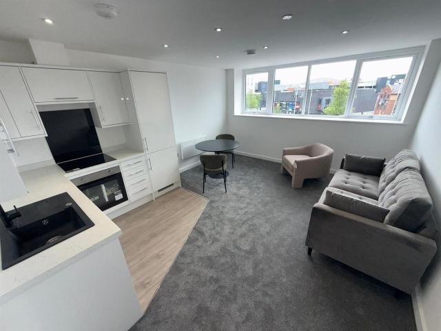 47 City Point, Prospect Street, Hull HU2, 1 bed flat to rent, £815 pcm | PrimeLocation