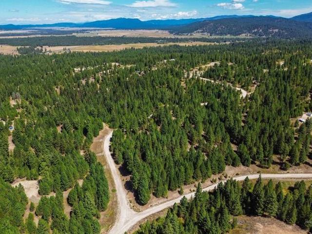 47 Coit Dr, Cascade, ID 83611