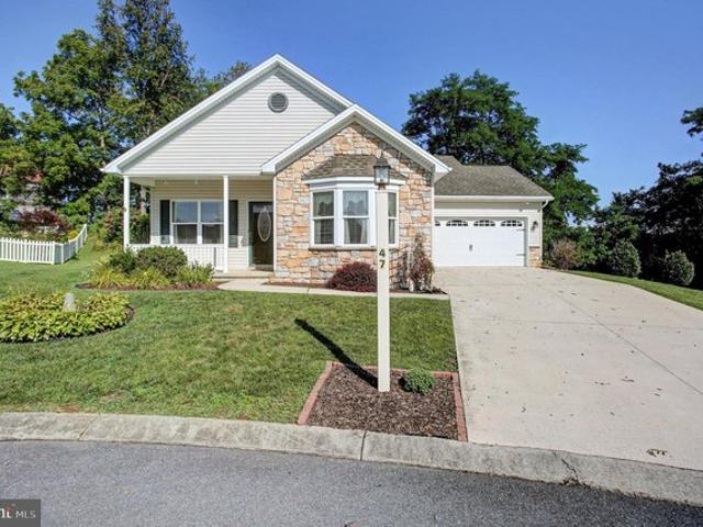 47 Colonial Ct, Shippensburg, PA 17257