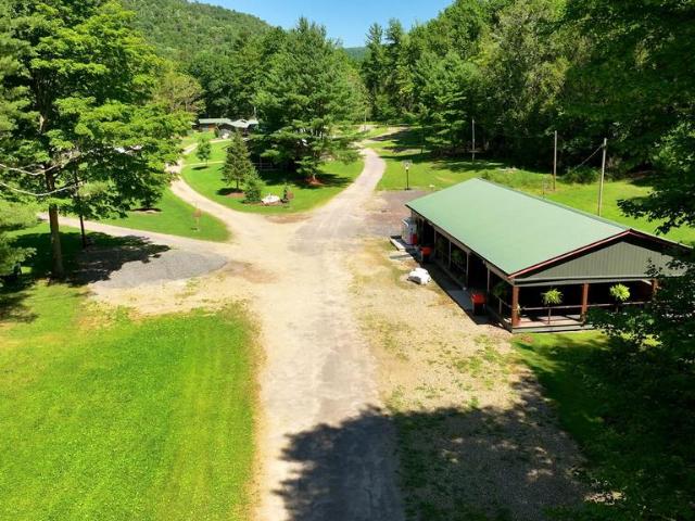 47 Covered Bridge Rd