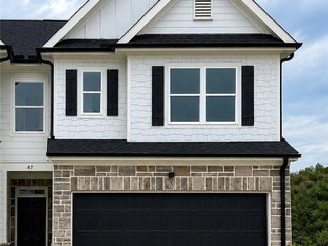 47 Crest Dr Unit 8, Hartwell, GA 30643
