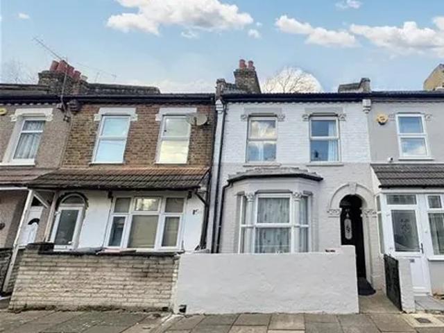 47 Dongola Road, London, E13 0AZ, United Kingdom | 4 bed house for rent #138595693 | Rentberry