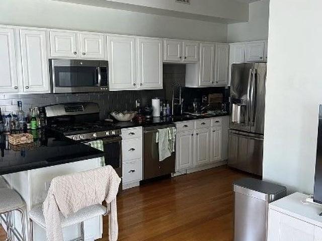 47 Dorchester St 26, Boston, MA