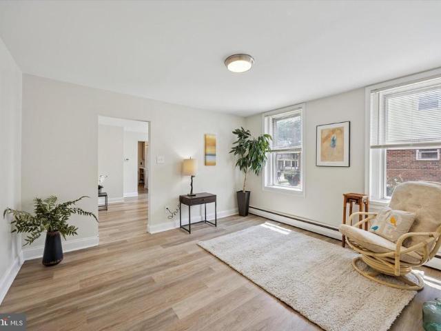 47 E Madison Avenue