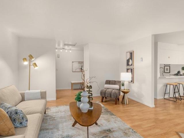 47 Eagle Crest Dr Unit 26, Lake Oswego, OR 97035