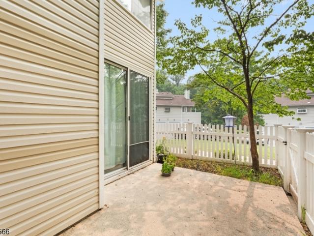 47 Encampment Drive