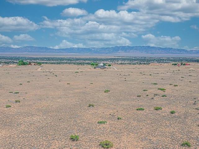 47 Encima De Belen, NM 87002