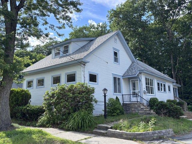 47 Field Ave, Auburn, ME 04210