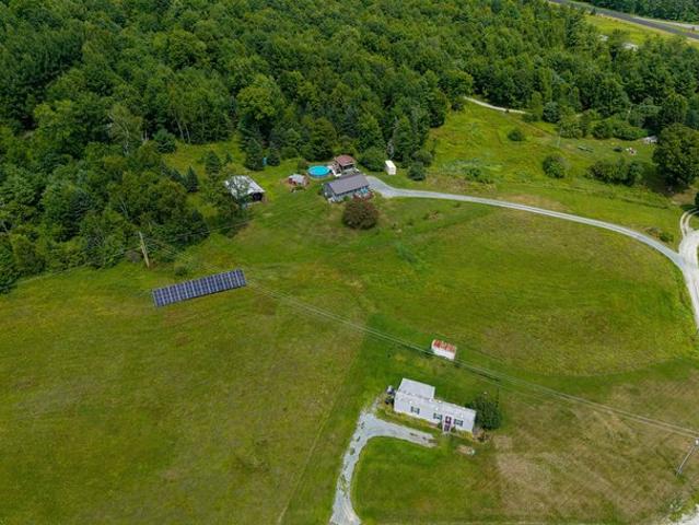 47 Gibson Rd, Ryegate, VT 05042