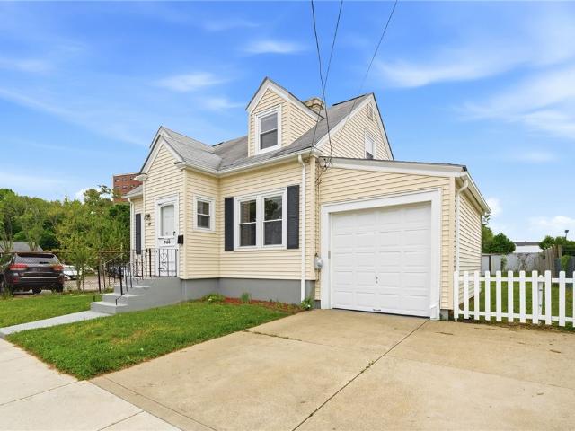 47 Goldsmith Avenue