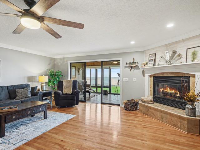 47 Harbour View Point