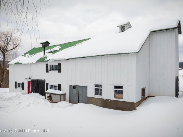 47 Hemmer Rd, Jeffersonville, NY 12748 | MLS #20260 | Compass