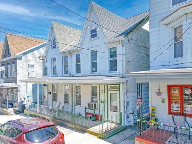 47 Hunter St, Tamaqua, PA 18252