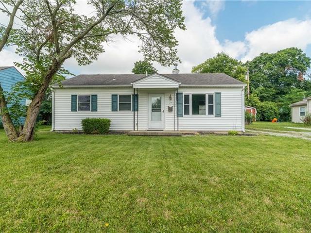 47 Kiser Dr, Tipp City, OH 45371