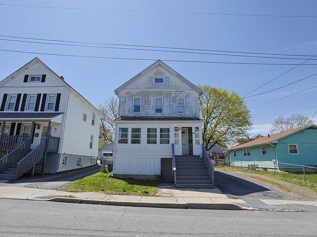 47 Liberty St, Middletown, NY 10940