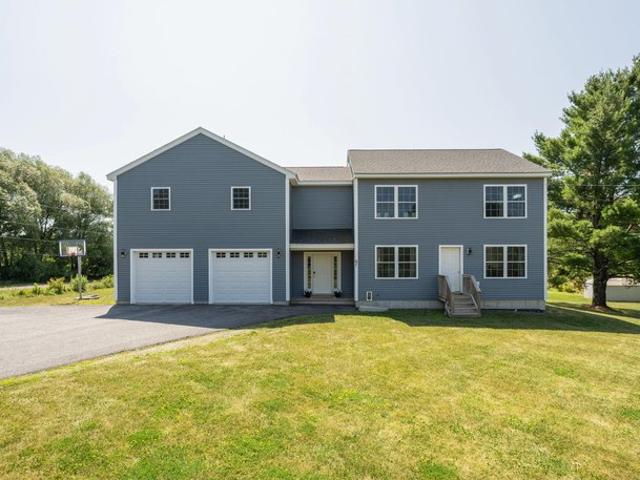 47 Longfellow Rd, Gorham, ME 04038