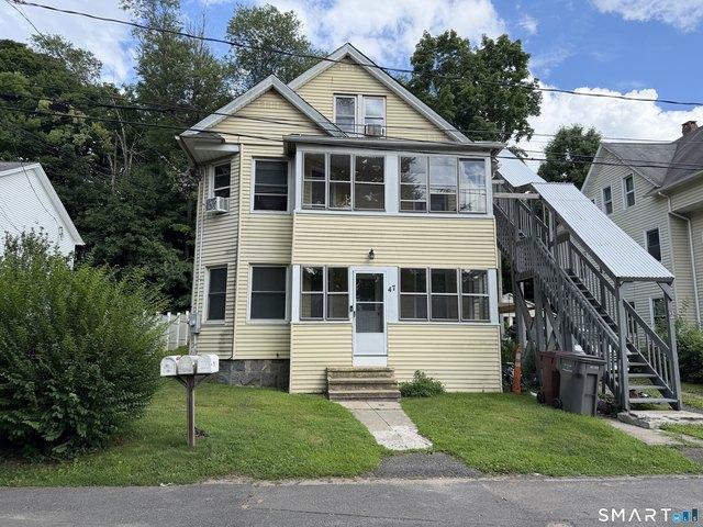 47 Lounsbury St, Naugatuck, CT 06770