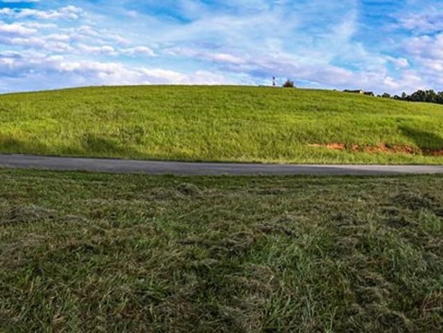 47 Mill Dr, Decatur, TN 37322