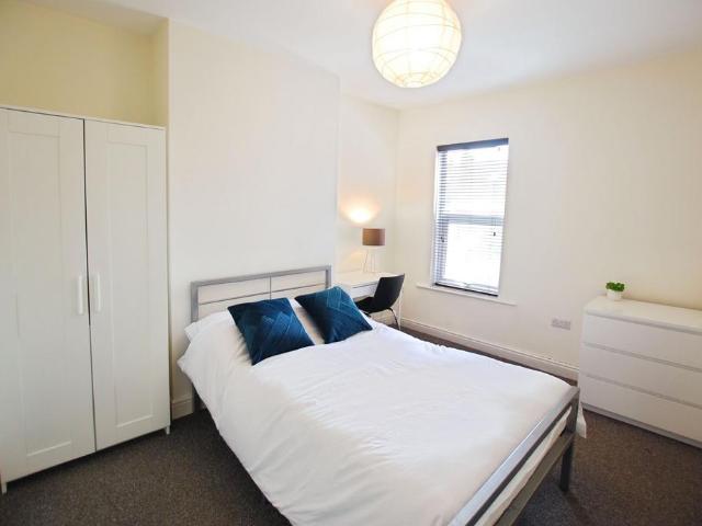 47 Mount Street, City Centre 3 bed house share to rent £1,105 pcm £255 pw