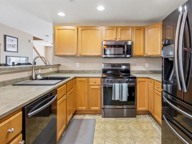 47 Mulberry Street # 4