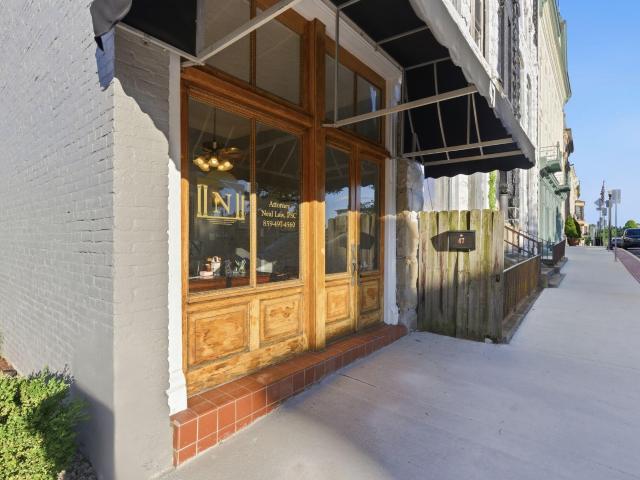 47 N Maysville Street