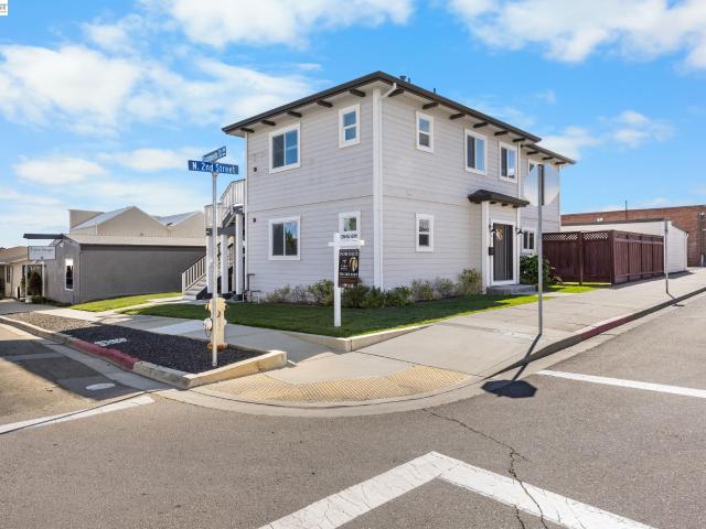 47 N 2nd St, Rio Vista, CA 94571 | MLS #41125 | Compass
