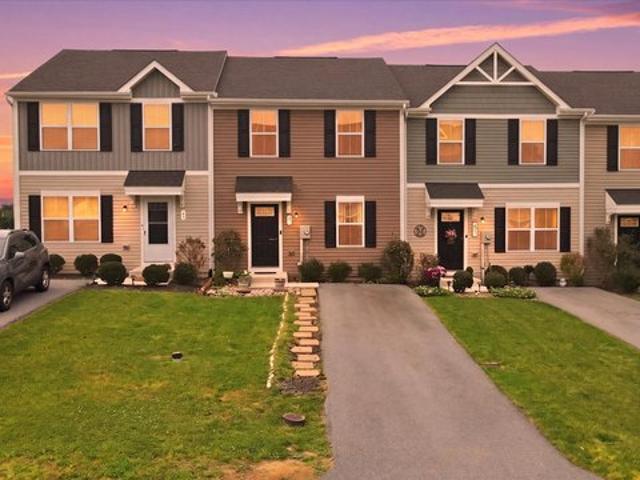47 Norcross Ct, Martinsburg, WV 25403