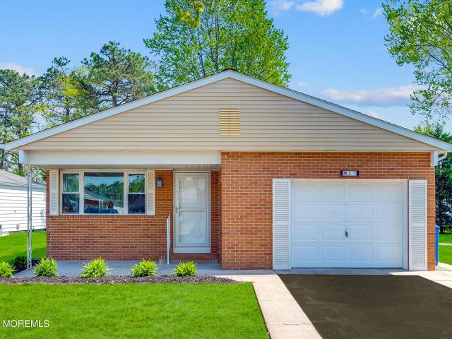 47 Normanton Court