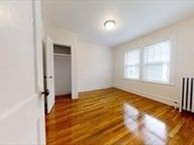 47 Olcott, Watertown, US, MA
