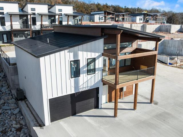47 Old Oak Hill Drive # 31