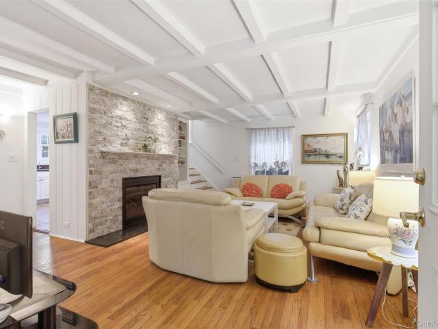 47 Onderdonk Avenue