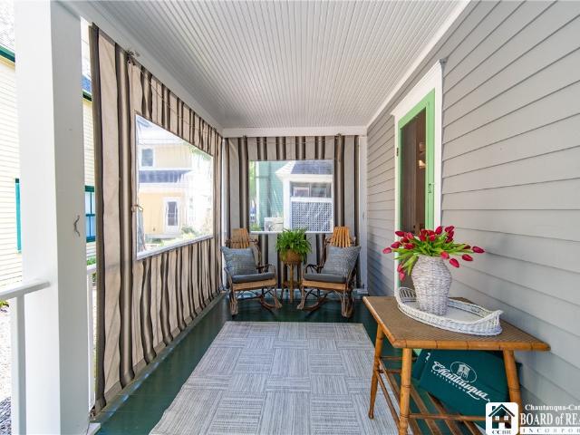 47 Peck Avenue