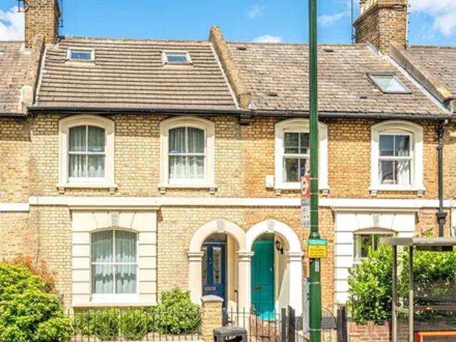 47 Richmond Road, Twickenham, TW1 3AW, United Kingdom | 3 bed townhouse for rent #168153527 | Rentberry