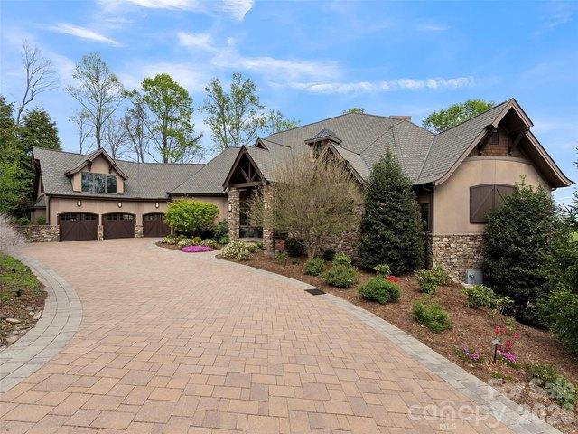 47 Ridge Pine Trl, Arden, NC 28704
