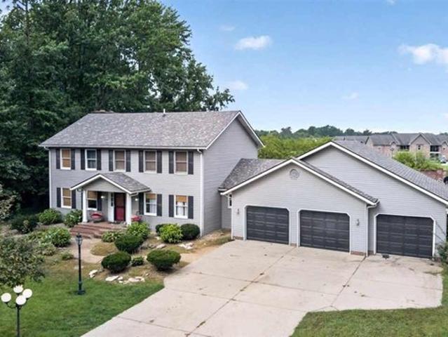 47 Ridgecrest Ct, Terre Haute, IN 47802