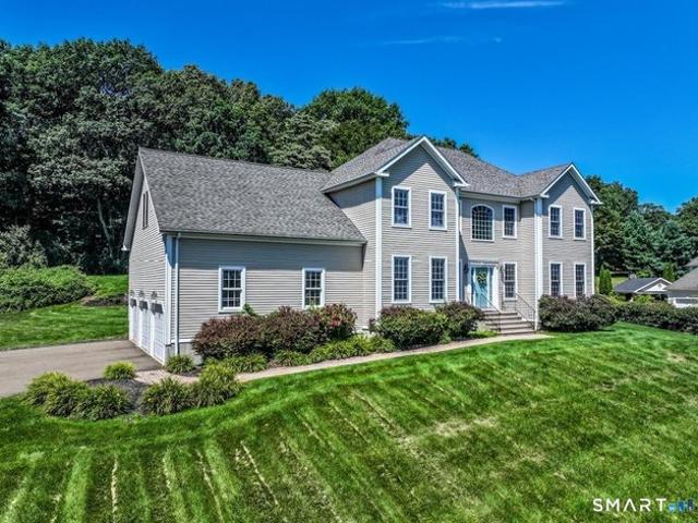 47 Ridgewood Ter, North Haven, CT 06473