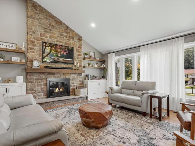 47 Scenic Drive
