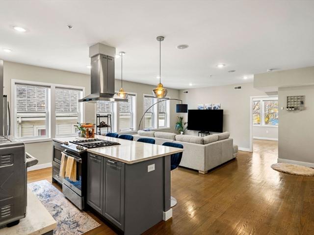 47 Sargent St, Unit 3, Boston, MA 02125 | MLS #73443 | Compass