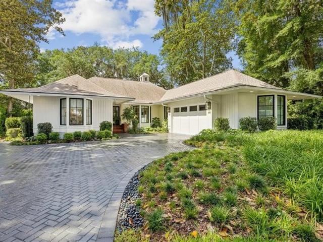 47 Sea Marsh Rd, Fernandina Beach, FL 32034