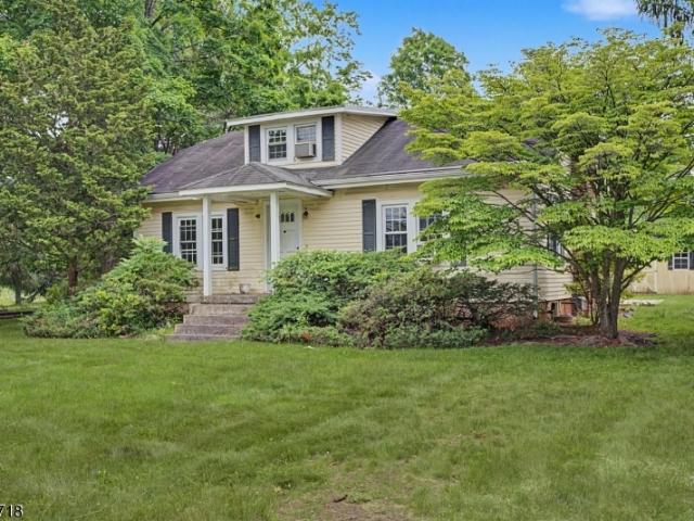47 Sergeantsville Rd