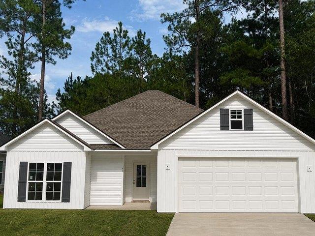 47 Sloans Village Way SE, Moultrie, GA 31768