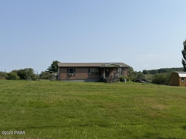 47 Spruce Swamp Rd, Beach Lake, PA 18405