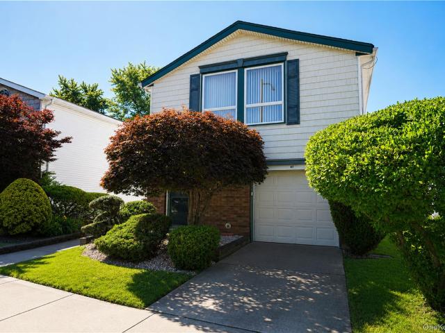 47 Stanley Circle