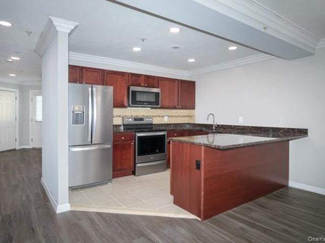 47 Steven Pl, Unit 47, Coram, NY 11727 | MLS #969746 | Compass