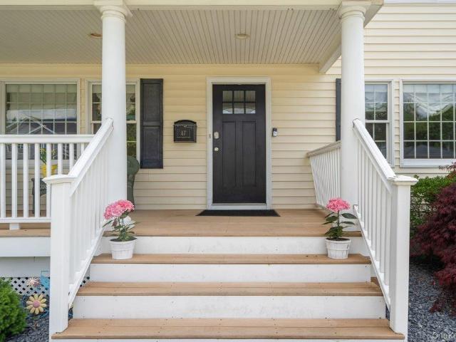 47 Syosset Circle